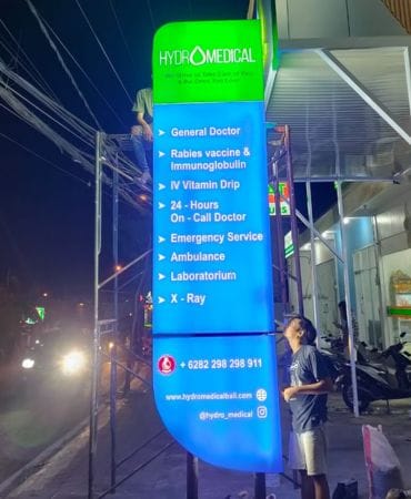 Totem Sign - Nirvana Bali | Jasa Percetakan
